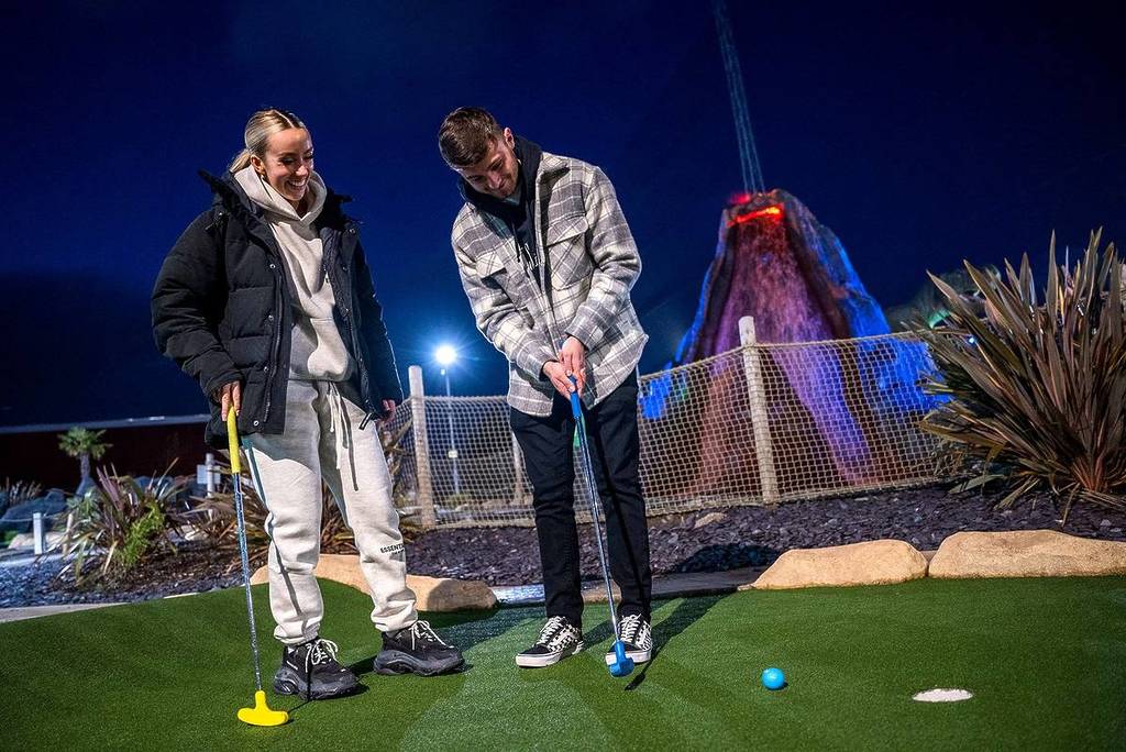 The Best Places To Play Crazy And Mini Golf In Manchester