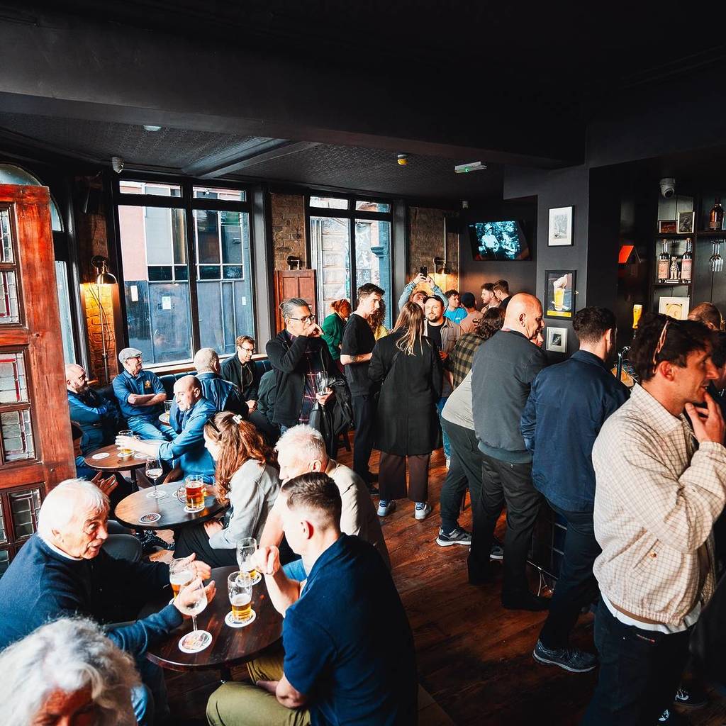 The Loveliest Cosy Pubs To Visit In Manchester