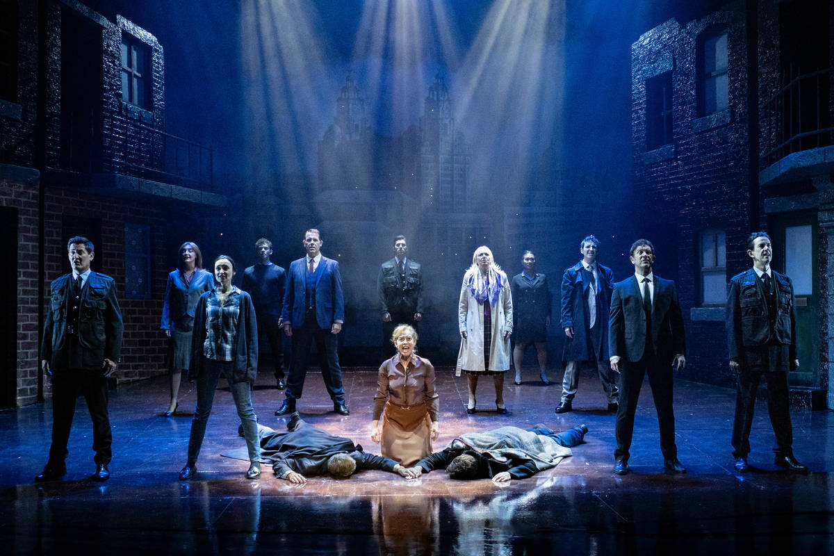 Review: Blood Brothers At Manchester Palace Theatre