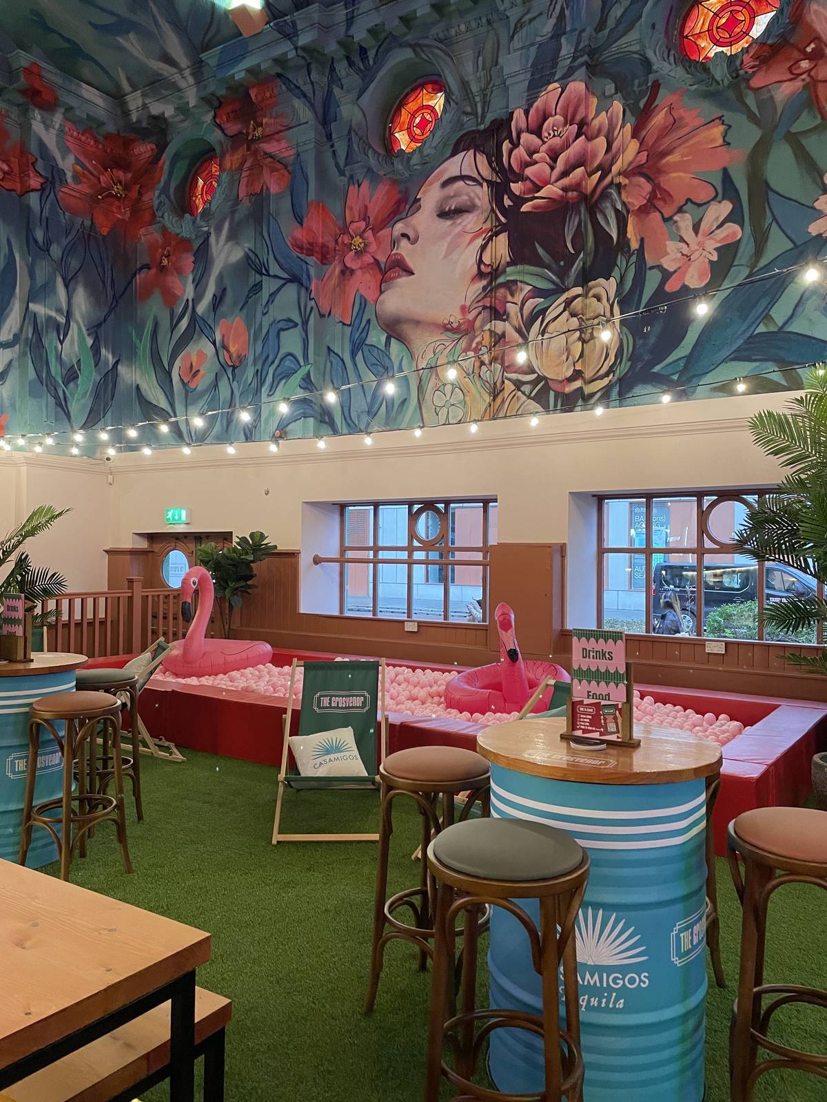 Iconic Manchester Pub To Make Comeback As The Grosvenor