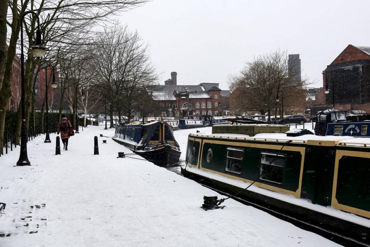 Snow Is Forecast To Hit Greater Manchester This Weekend... Yes, In ...