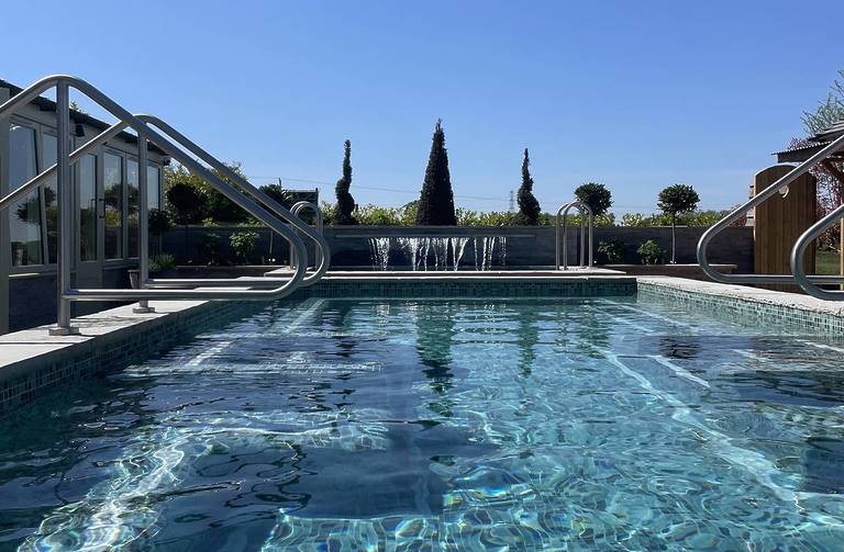 Manor House Spa & Hotel Is Home To Two Swim-Up Bars