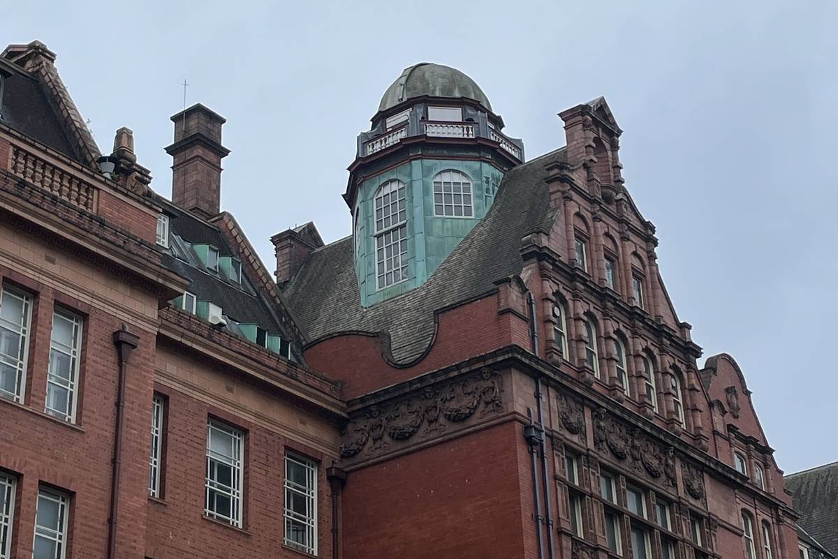 The Manchester Observatory With A Papier-Mâché Dome That's Hidden In ...
