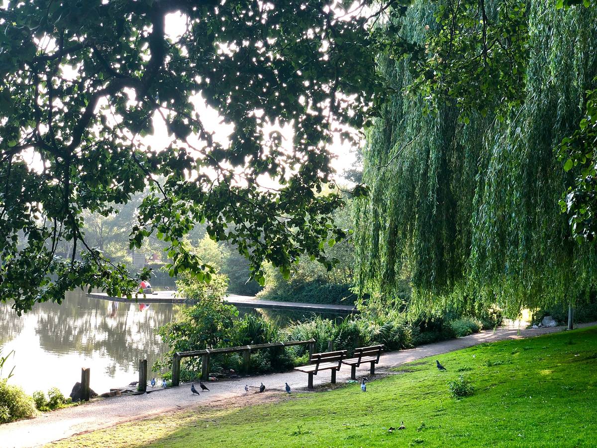 This Greater Manchester Town Known As The 'Gateway To The Peaks' Has ...