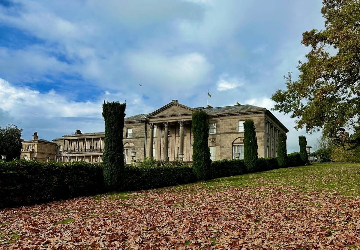 This Historic House Just 40 Minutes From Manchester Is Hosting A ...