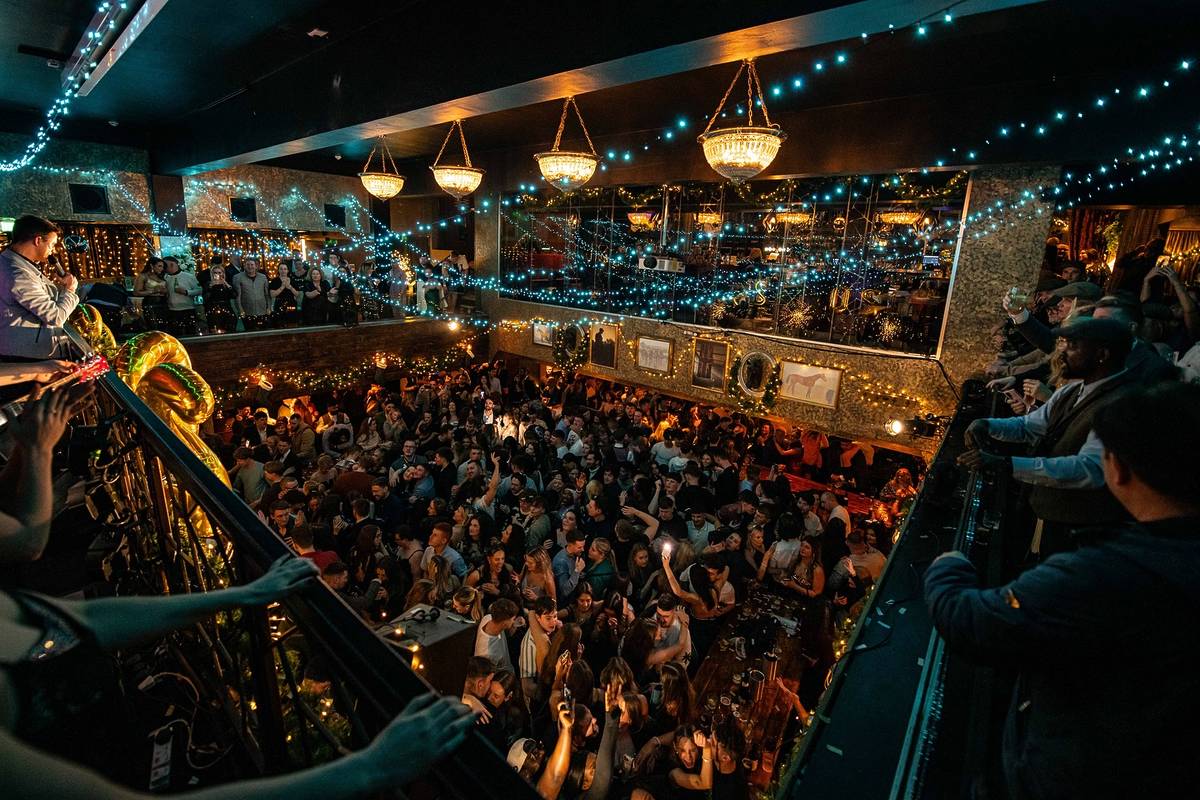 "It’s been a blast": Manchester’s iconic Peaky Blinders bar shuts down ...