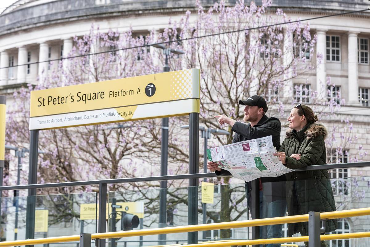 These are the most beautiful places to see cherry blossom in Manchester ...
