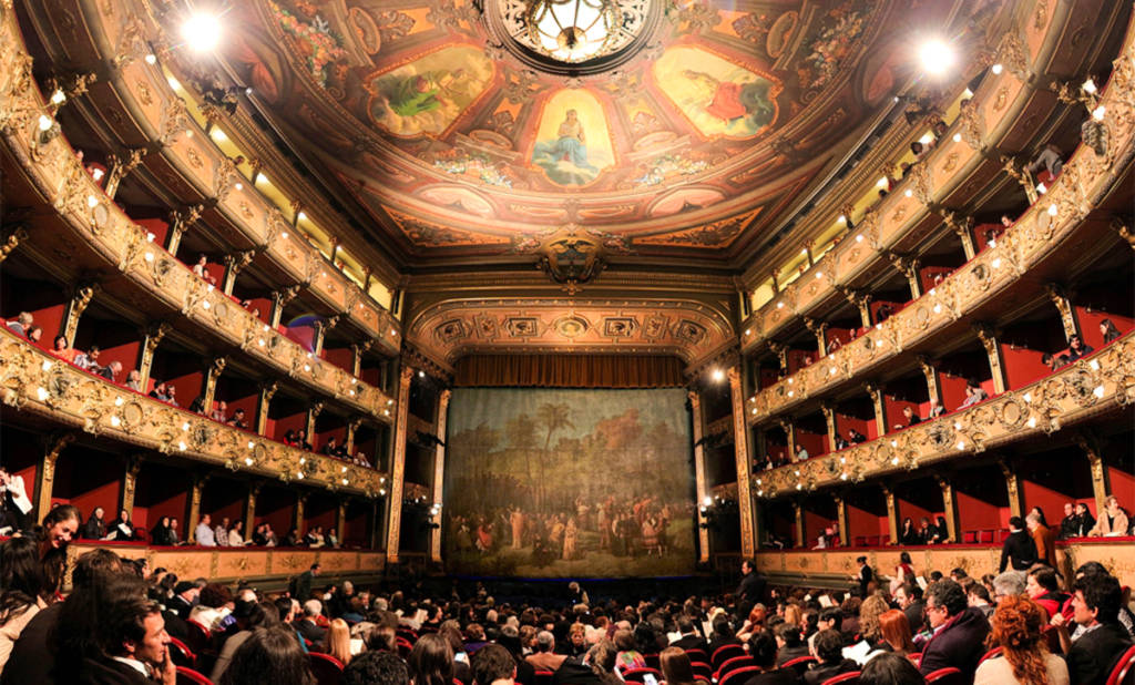Teatro Colón Bogotá: todo sobre el teatro más lujoso de Colombia
