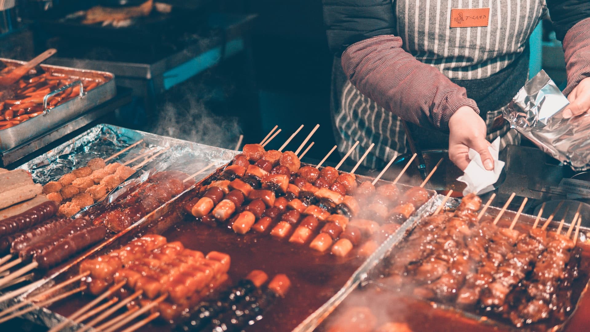 Feast On Street Food At The Little Korea Christmas Festival