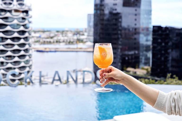 Infinity Pool At Melbourne Marriott Hotel Docklands - Secret Melbourne