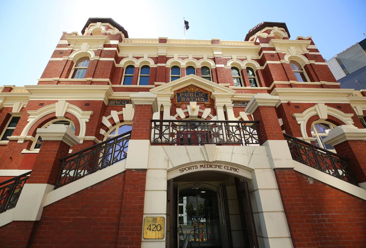 20 Swimming Pools For A Splashing Good Time In Melbourne