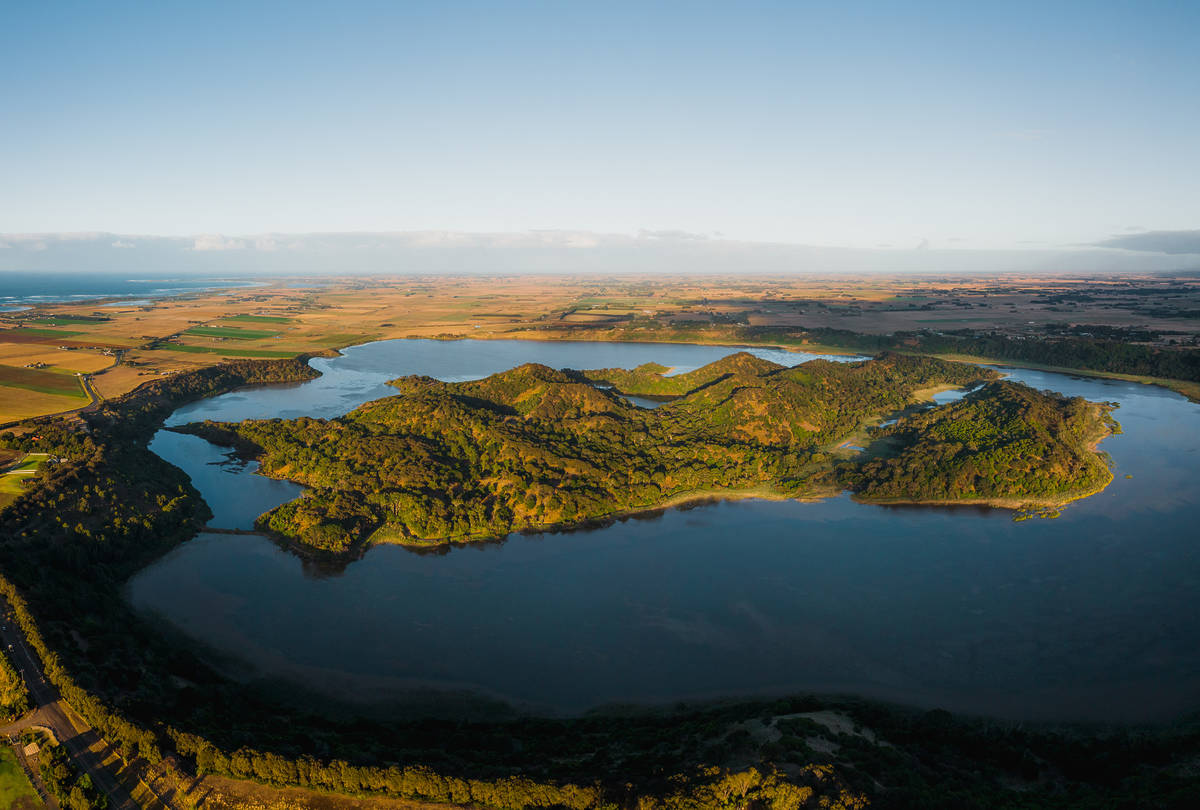 Tower Hill Wildlife Reserve: A Stunning Area In A Dormant Volcano