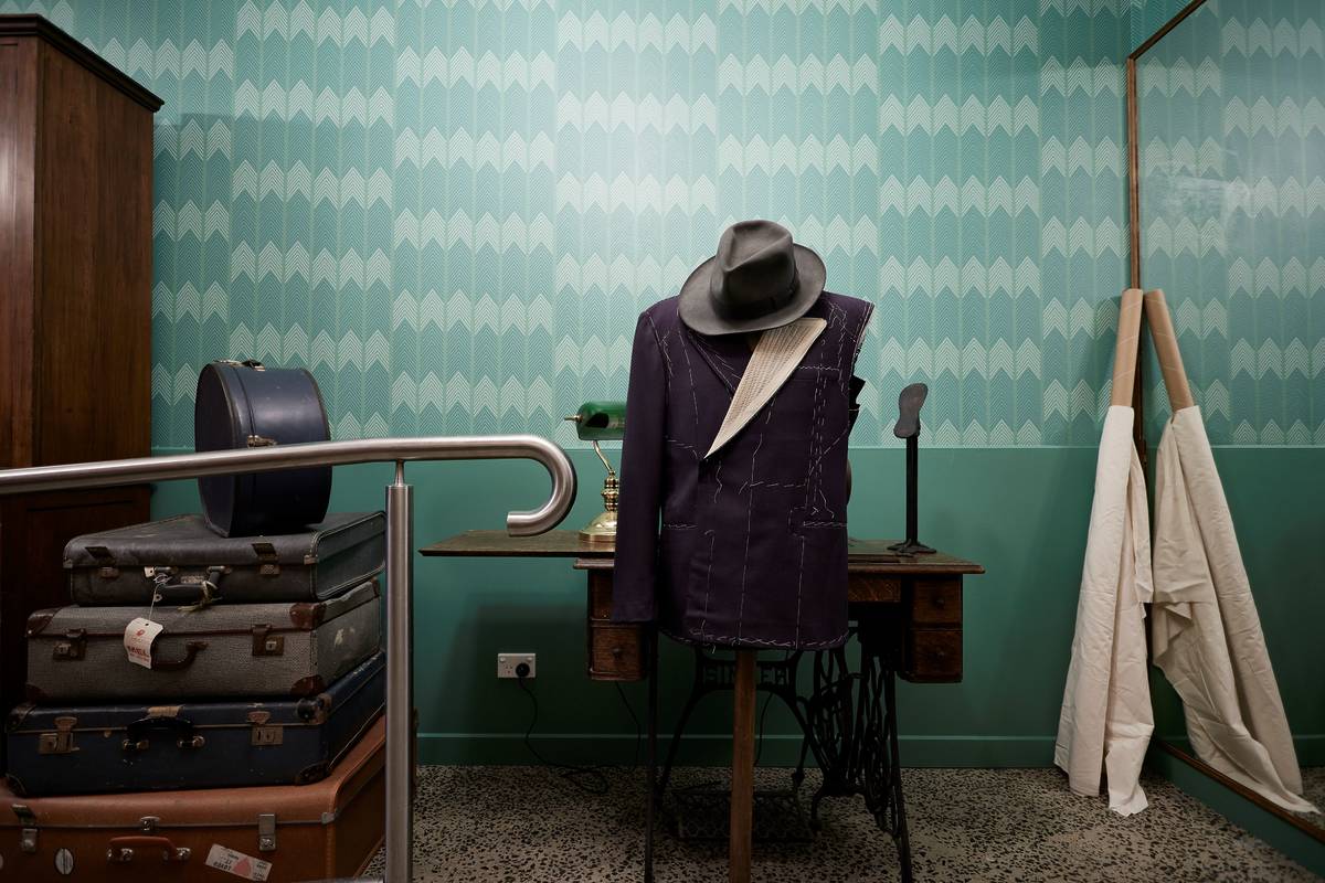 16 Hidden Bars In Melbourne For Secret Sips Behind Closed Doors