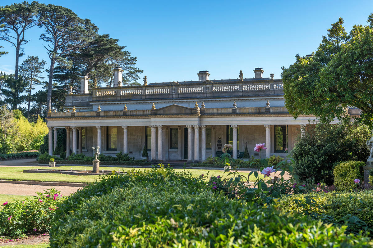 10 Magnificent Historic Mansions Around Melbourne - Secret Melbourne
