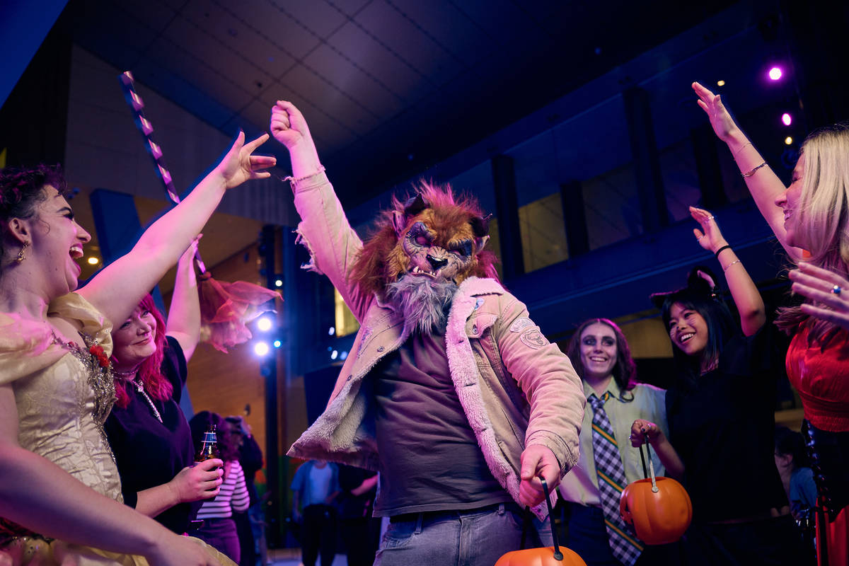 Halloween At The Museum - Secret Melbourne