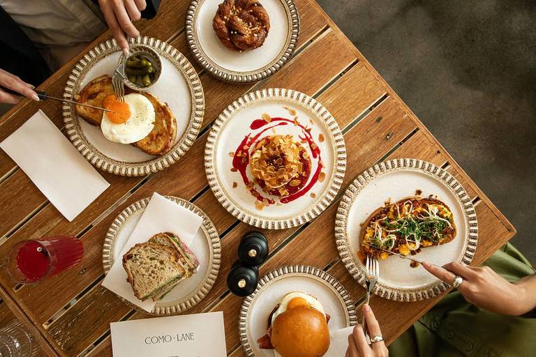 Como Lane: A European-Inspired Cafe In Como House & Garden