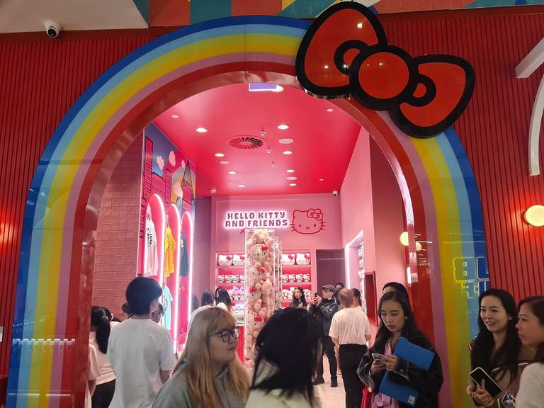 Hello Kitty And Friends Cafe At Melbourne Central - Secret Melbourne