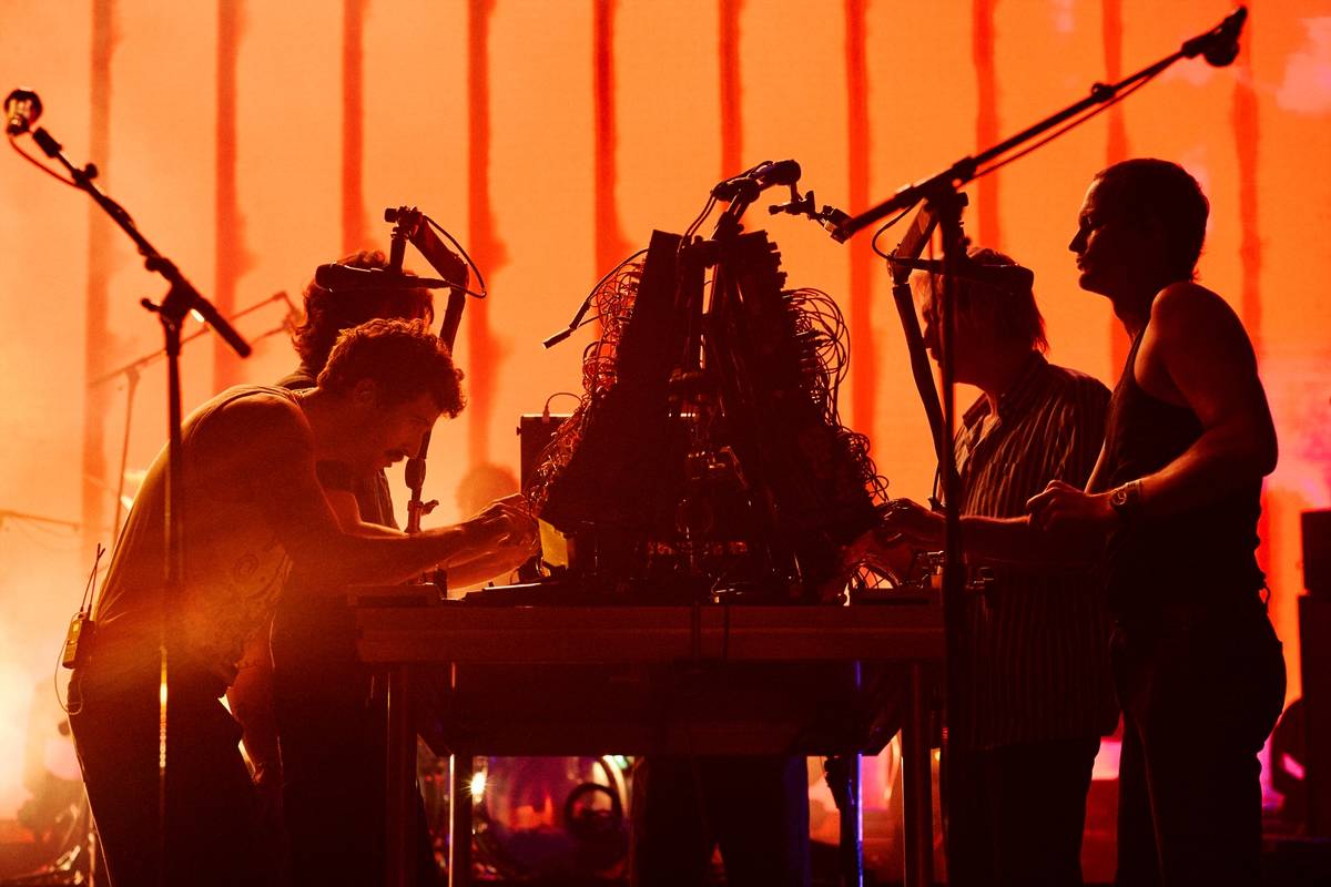 King Gizzard & The Lizard Wizard Will Perform Their First Rave Set In ...