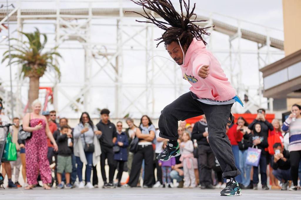 Forget Paying For Concert Tickets: The Free St Kilda Festival Is Coming ...