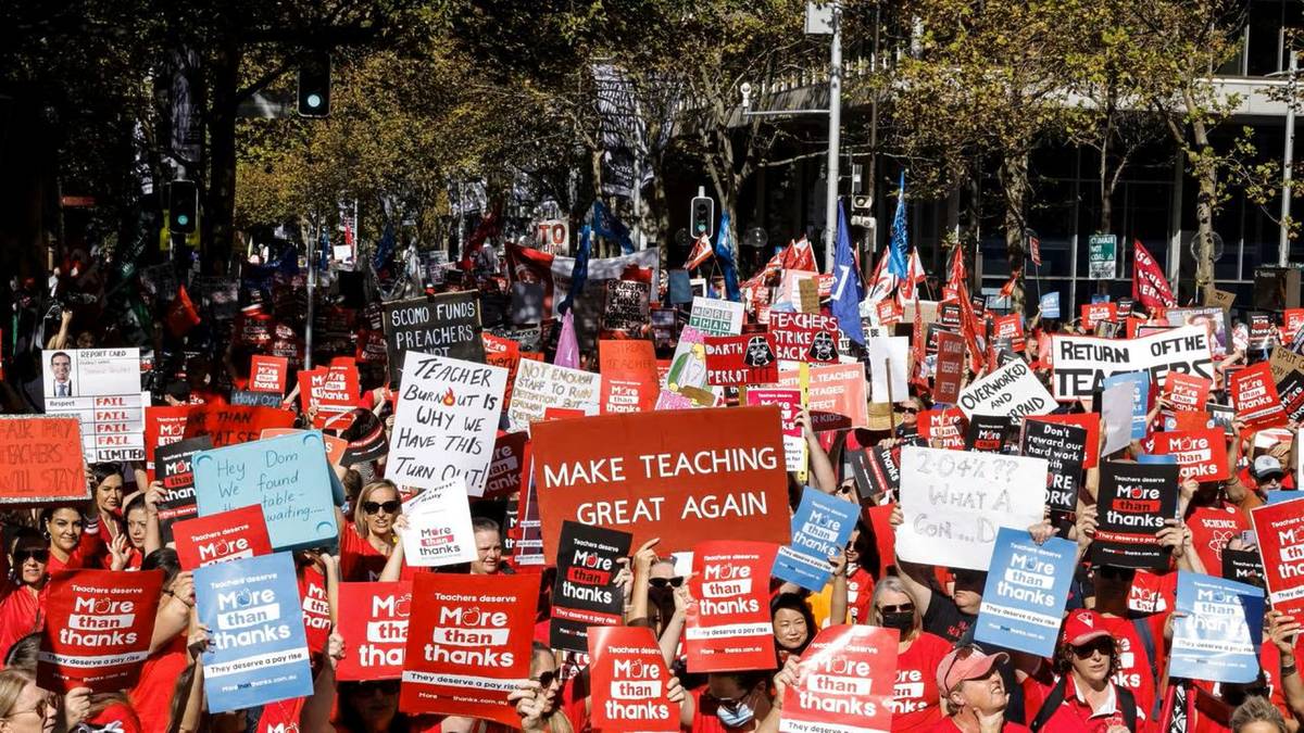 Victoria Teacher Pay Rise: Highest Salaries in Australia