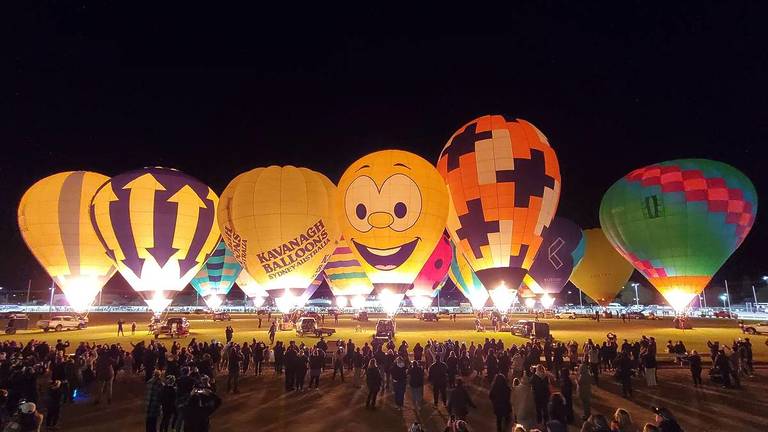 Over 30 colourful hot air balloons will soon float over Mildura for a ...