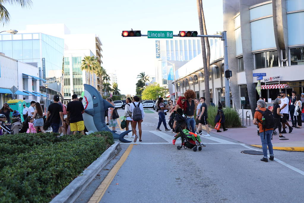 20 Frighteningly Fun Things To Do In Miami This Halloween 2025