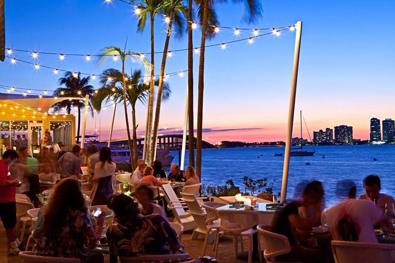 15 Wonderful Waterfront Restaurants Making Waves In Miami