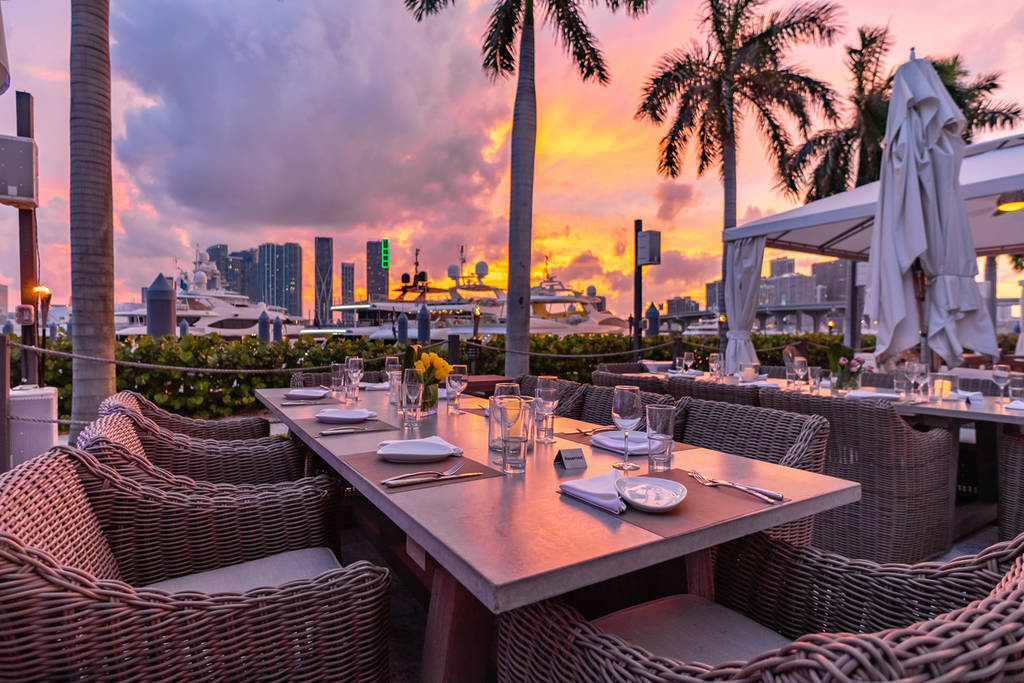 15 Wonderful Waterfront Restaurants Making Waves In Miami