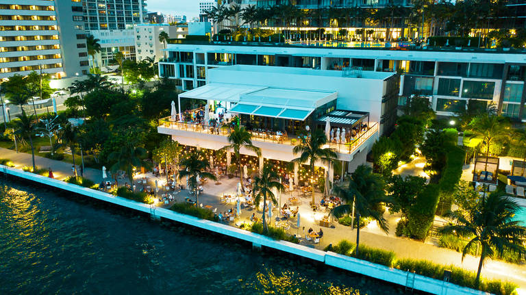15 Wonderful Waterfront Restaurants Making Waves In Miami