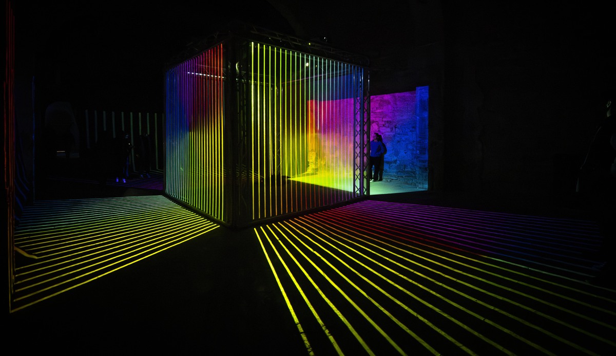 Walk Through Interactive Light Sculptures At This Free, Five-Day ...
