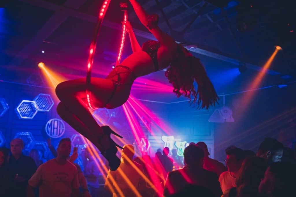 9 Of The Hottest Nightclubs In Miami For Dancing The Night Away
