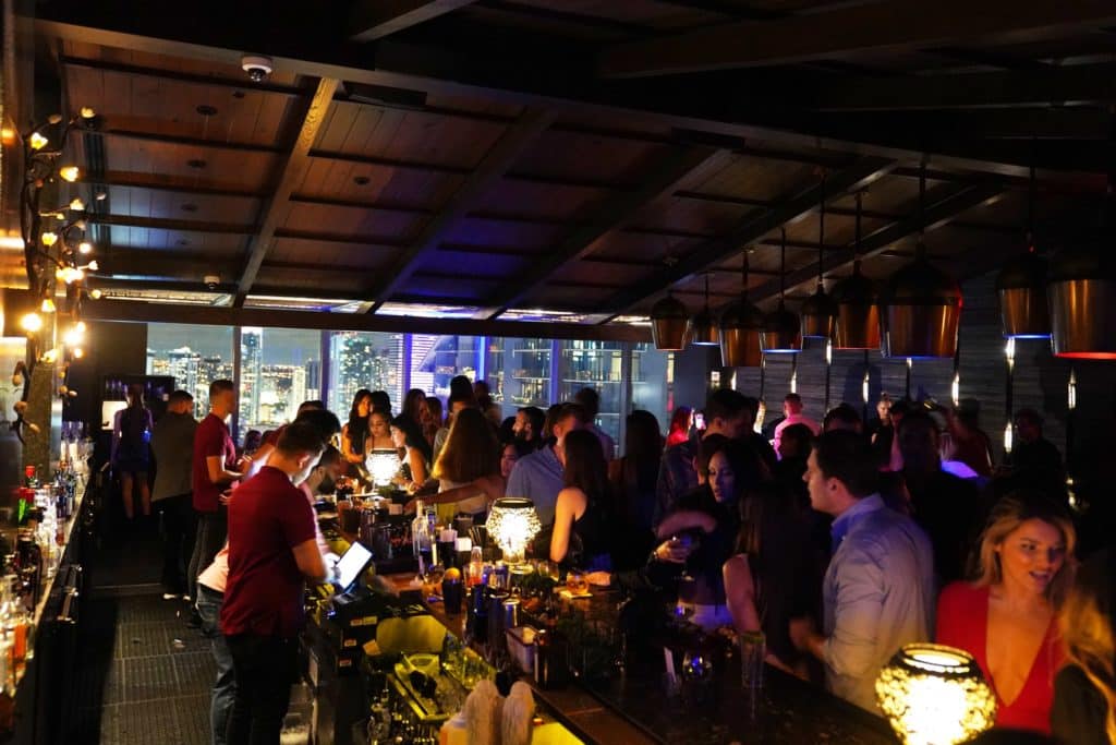 12 Elevated Rooftop Bars In Miami To Enjoy A Few Drinks