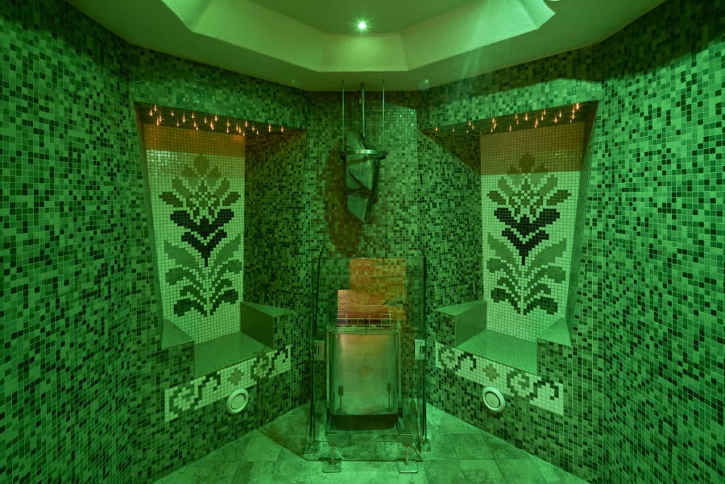 9 Relaxing Spas In And Around Miami