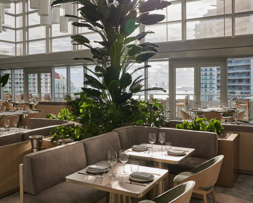 26 Most Exciting New Restaurants & Bars In Miami To Check Out Right Now