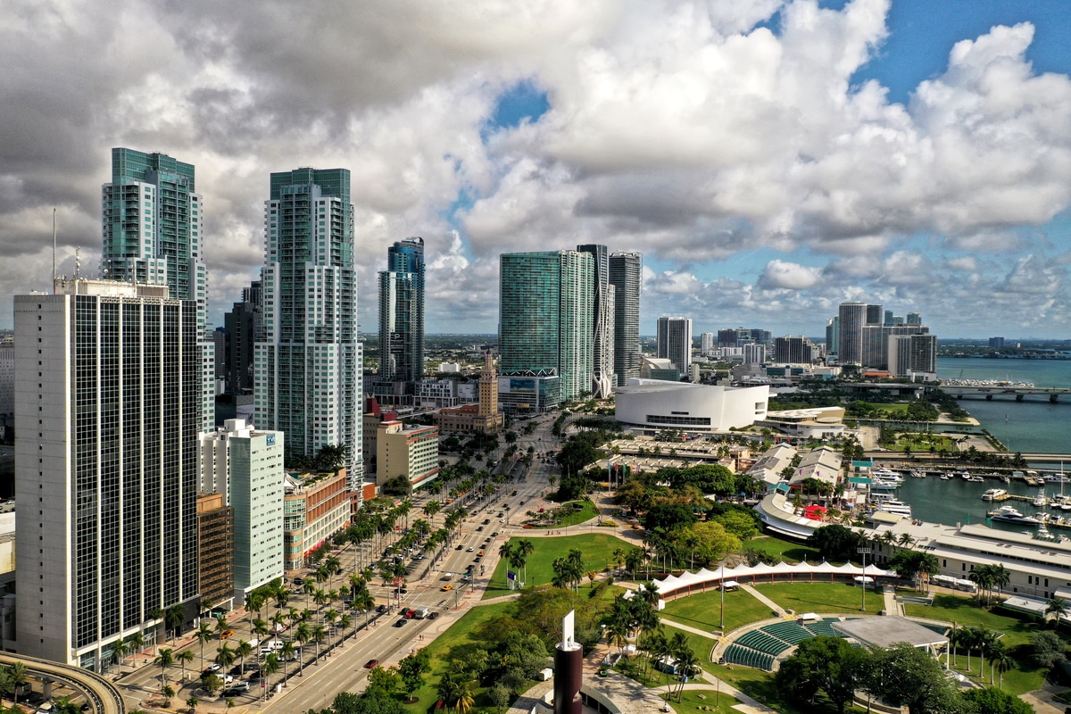 Miami's Longest Street Stretches From Downtown To Aventura