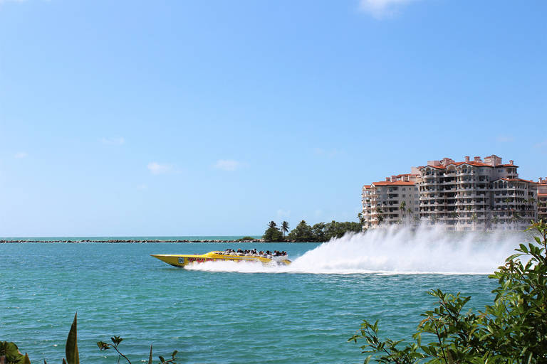 8 Brilliant Boat Cruises & Tours In Miami