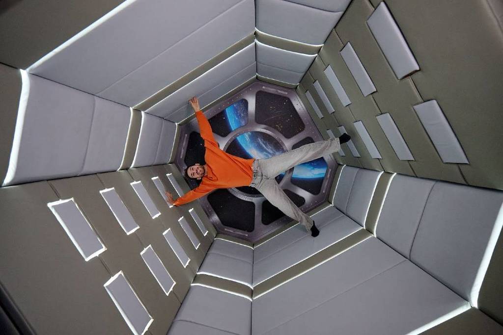 Explore Over 70 Mind-Bending Exhibits At Paradox Museum Miami