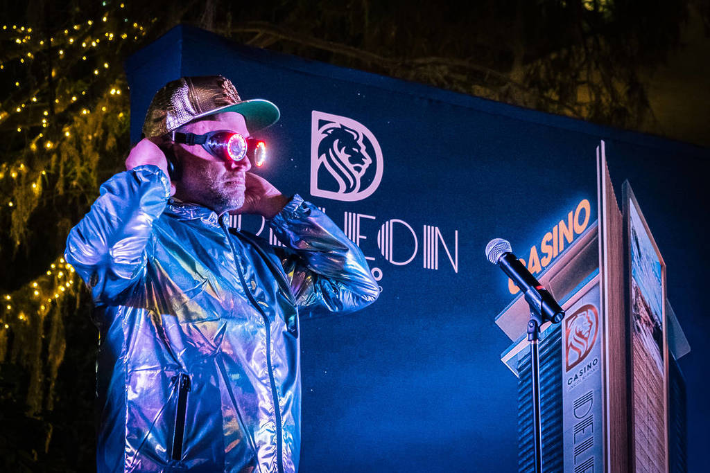 See Miami's Spectacular Production Lincoln Road Hustle