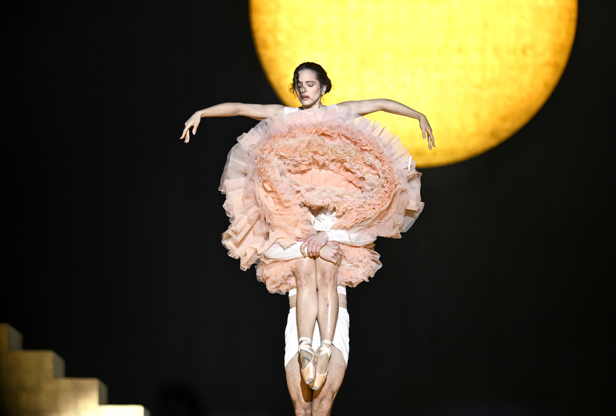 After 3 years, Rosalía returns to Miami for 2026 LUX Tour — Here’s the ...