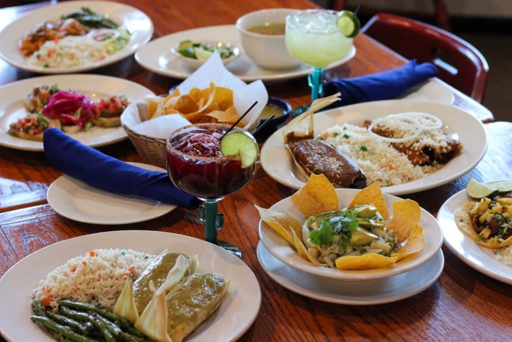 Best Mexican Restaurants In Minneapolis: 10 Spicy Spots