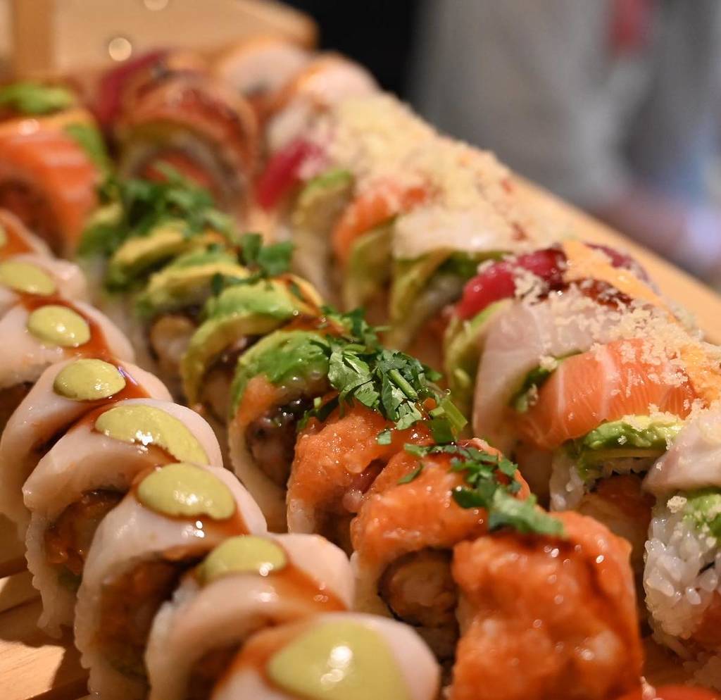 9 Fabulous Sushi Spots In Minneapolis That Are On A Roll