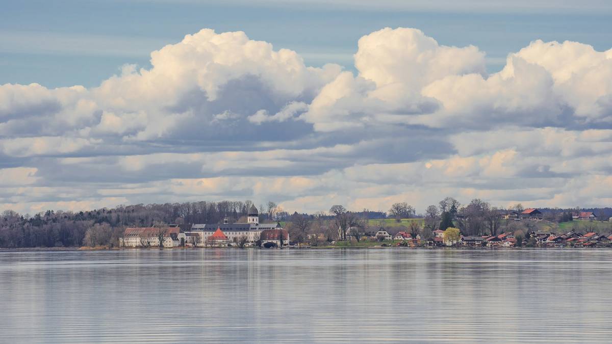 Christmas on an island near Munich: You can only reach this Christmas ...