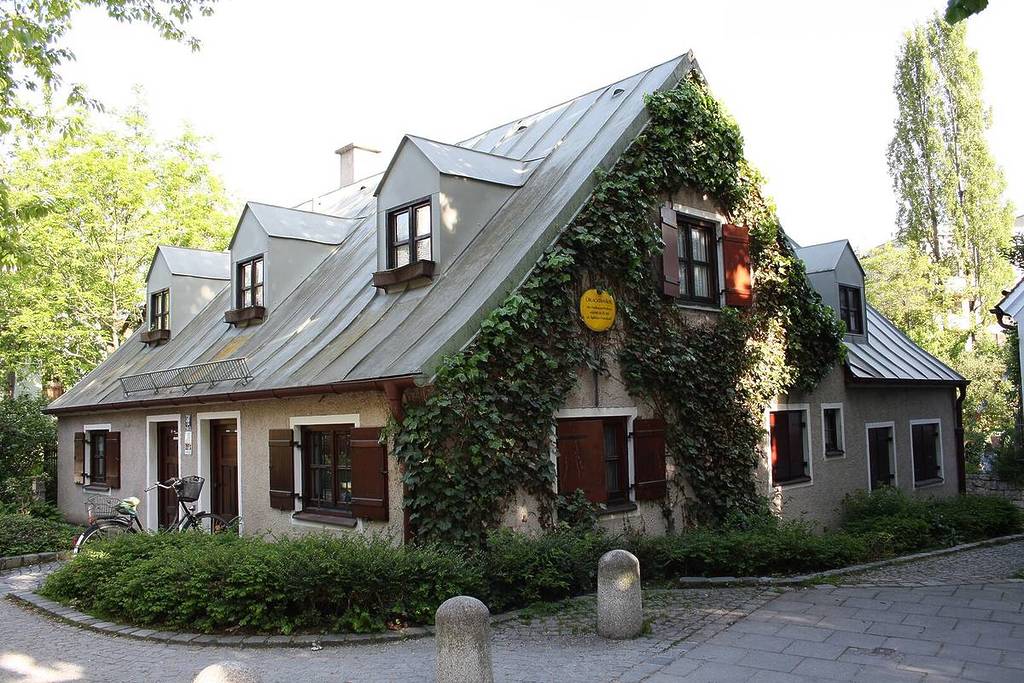 They survived the war: two rare houses in Haidhausen are reminders of ...