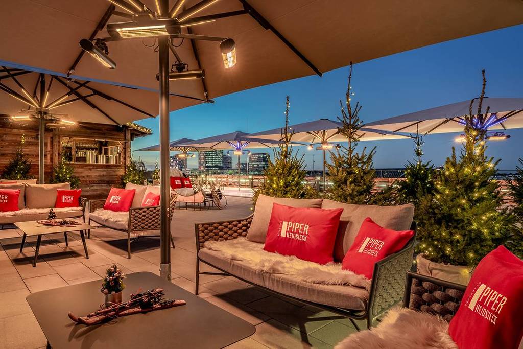 Christmas magic with a view: A new winter hot spot is hiding on this ...