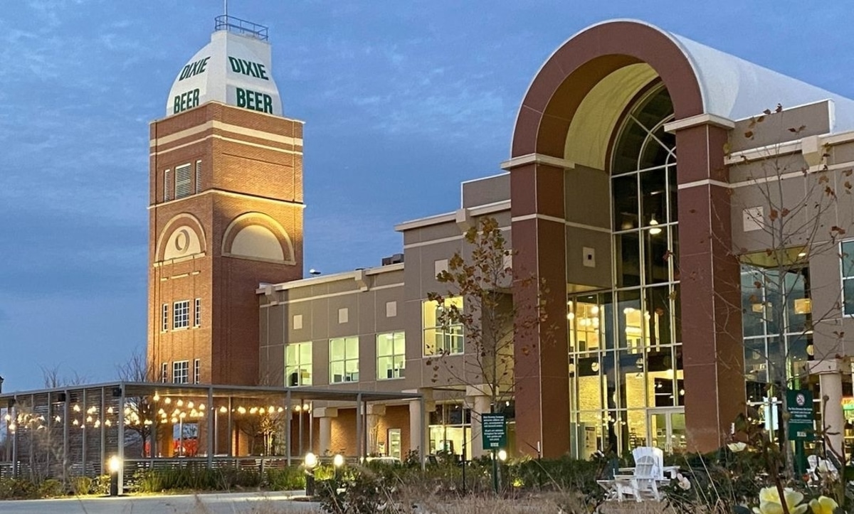 Dixie Beer Makes Triumphant Return To New Orleans As Faubourg Brewing Co.