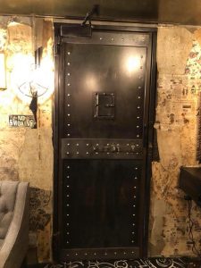 20 Hidden Bars In NYC With Secret Entrances