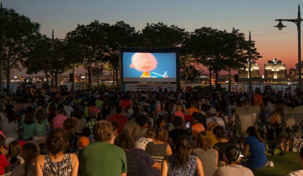 The Schedule For Free Screenings Of New Movies At Pier 63 Is Amazing!