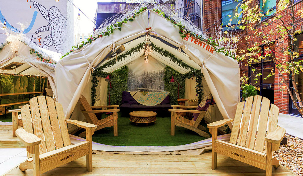 These Secret Tents in NYC are Serving Boozy Hot Cocoa and S’mores