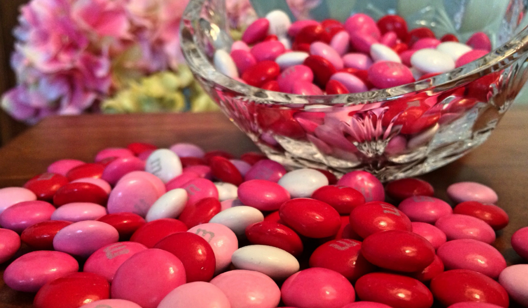 NYC Gets its First Ever Candy-Inspired Salon as Valentine's Day Pop-Up