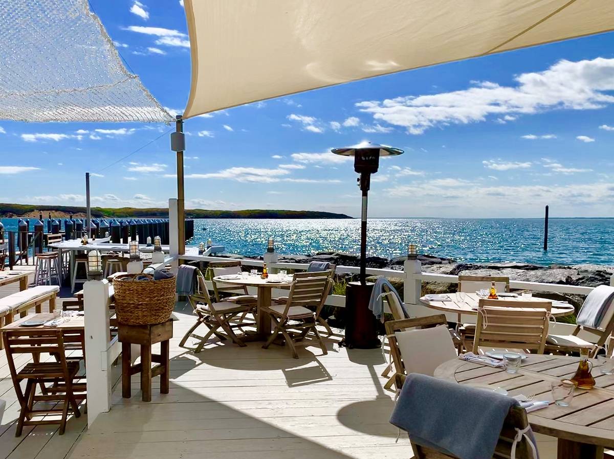 The Best Bars In The Hamptons (2024)